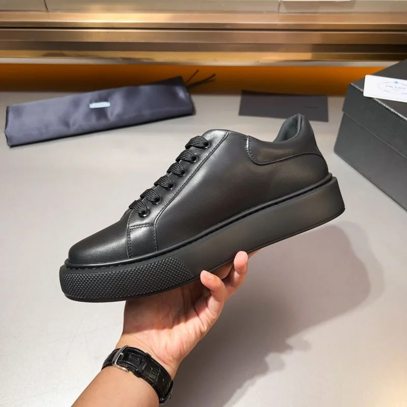 High accuracy Prada Low Shoes