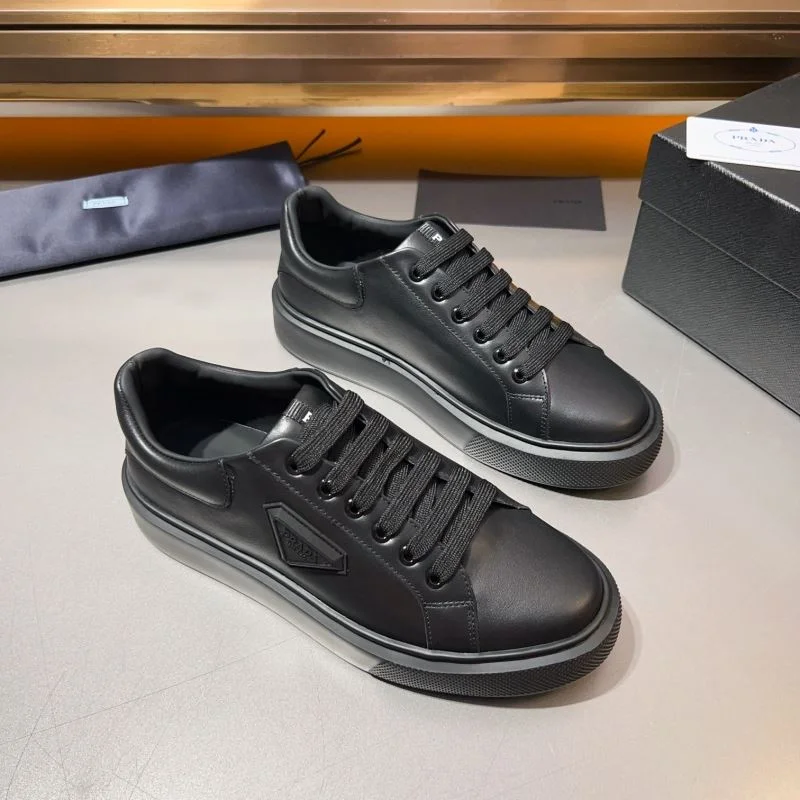 High accuracy Prada Low Shoes