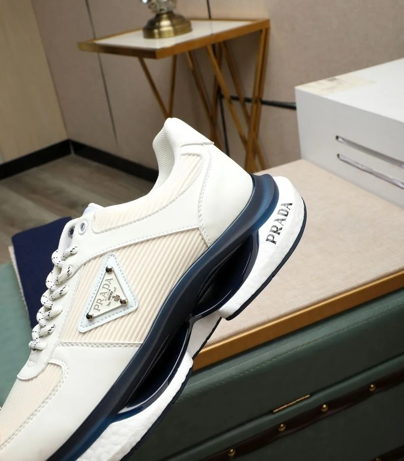 High fidelity Prada Low Shoes