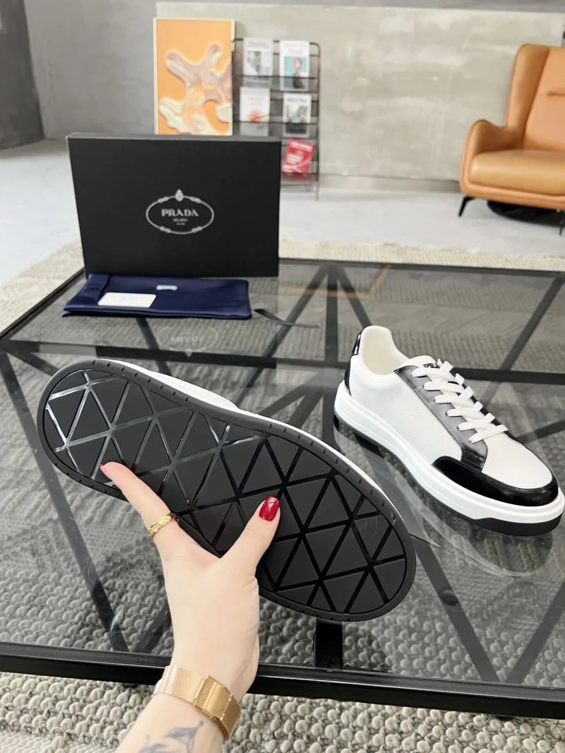 1:1 copy Prada Low Shoes