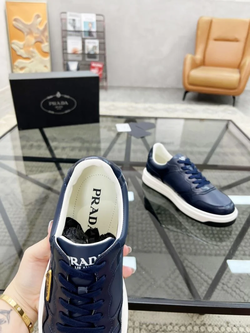 Mirror quality Prada Low Shoes