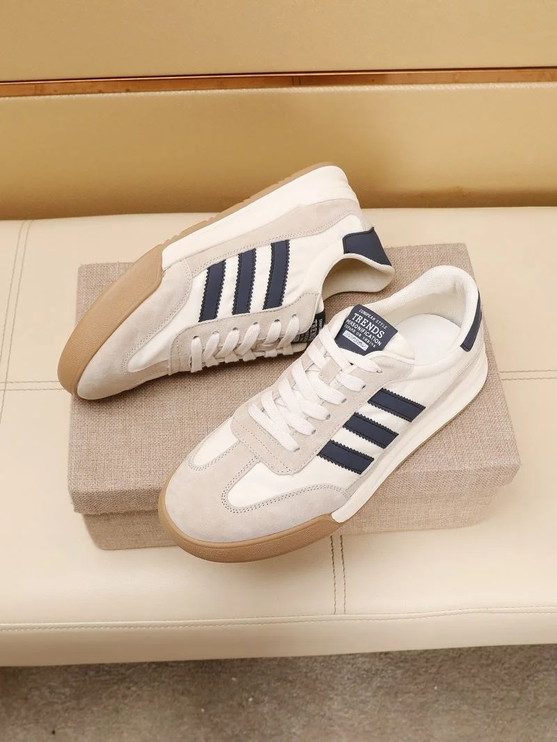 Top mirror Prada Low Shoes
