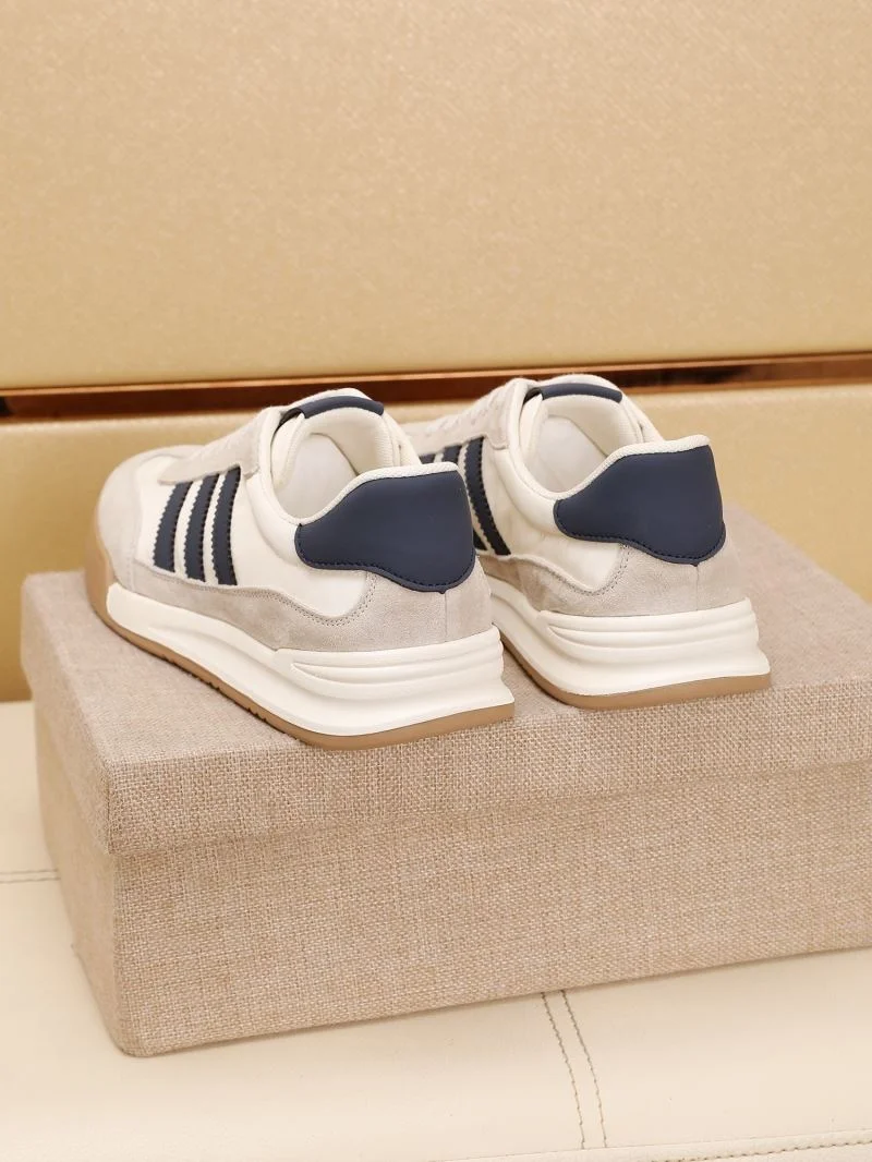 Top mirror Prada Low Shoes