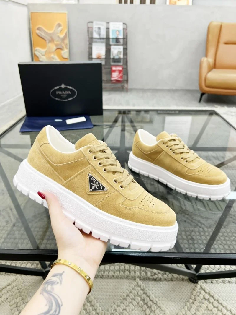 Bargain Prada Low Shoes