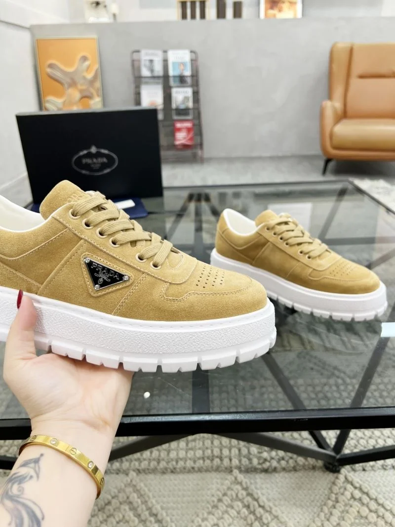 Bargain Prada Low Shoes