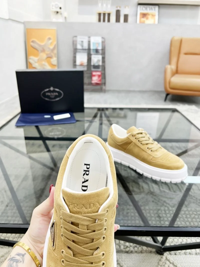 Bargain Prada Low Shoes