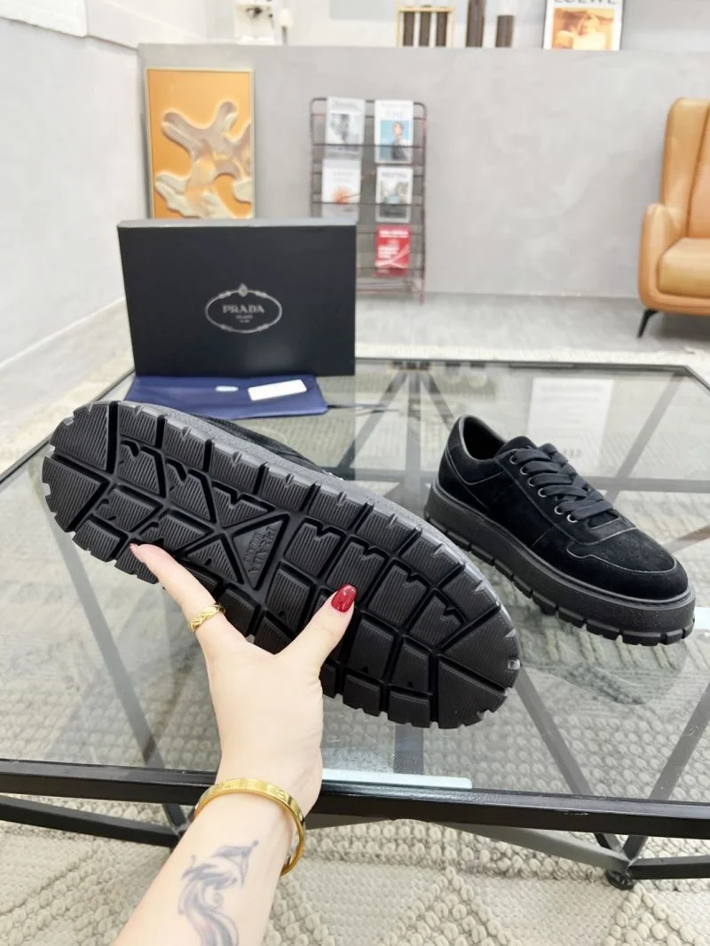 Cut-rate Prada Low Shoes
