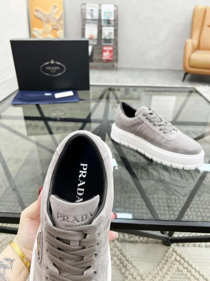 Bargain Prada Low Shoes