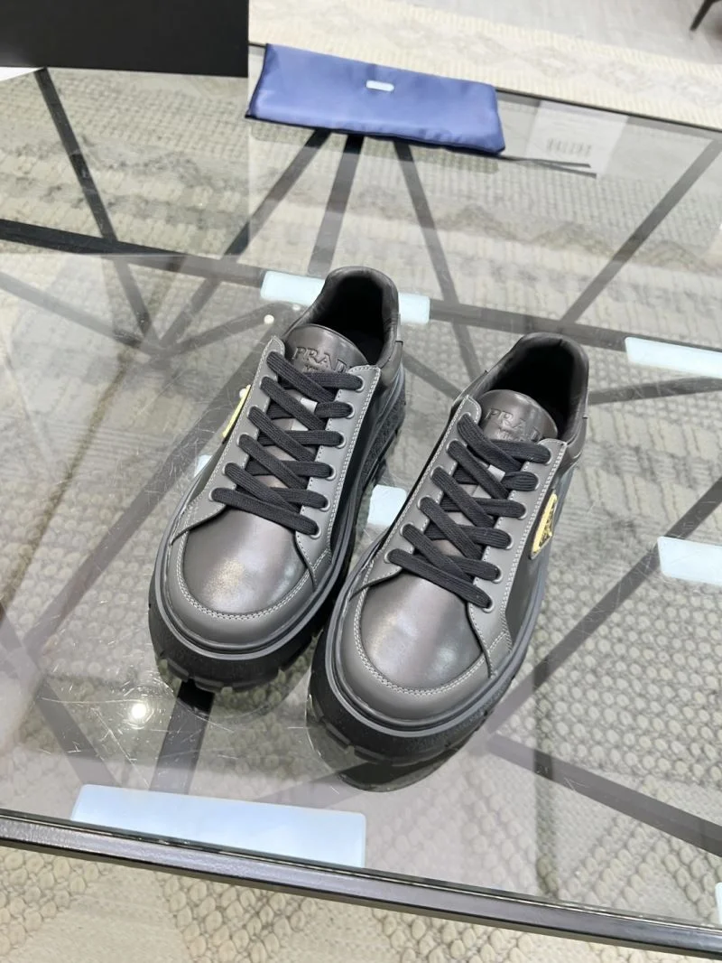 Cut-rate Prada Low Shoes