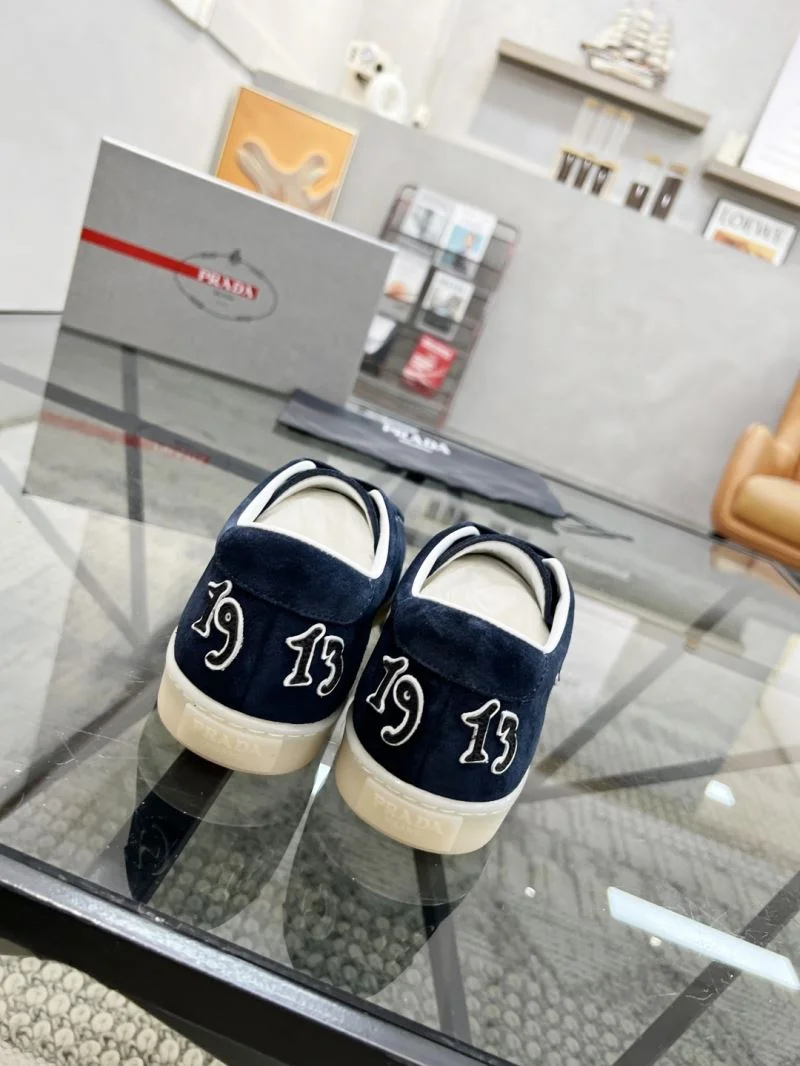 Precise copy Prada Low Shoes