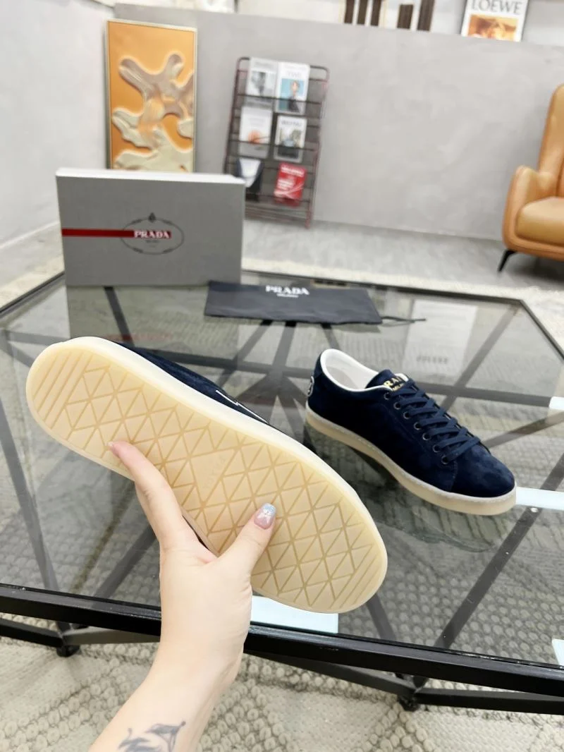 Precise copy Prada Low Shoes