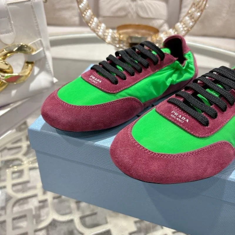 High fidelity Prada Low Shoes