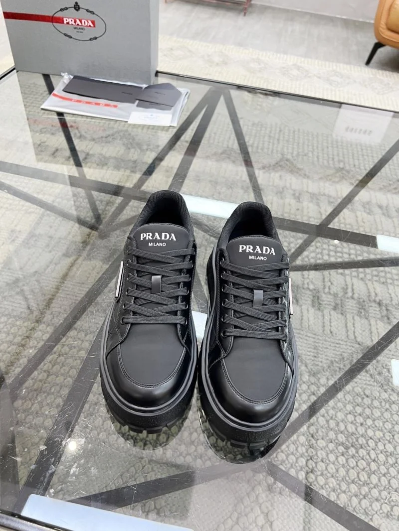 Top match Prada Low Shoes