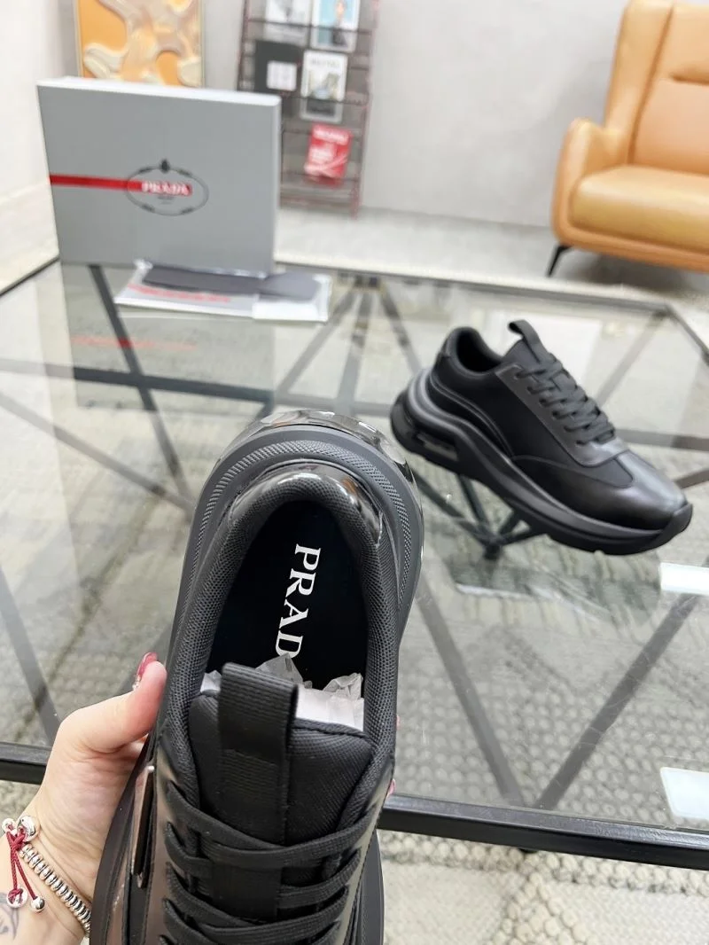 High fidelity Prada Low Shoes