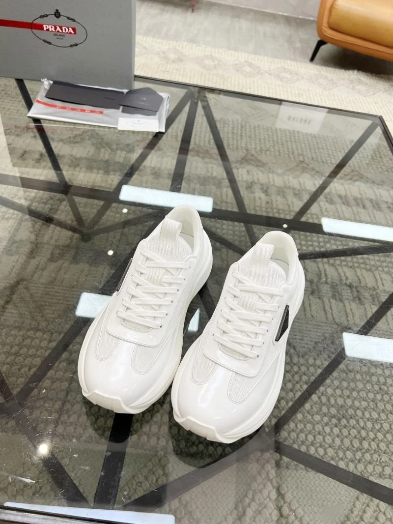Mirror quality Prada Low Shoes