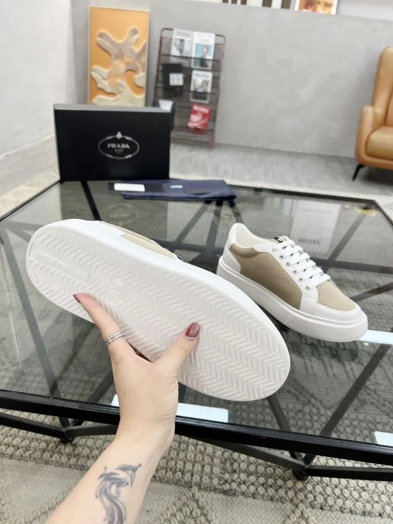 Mirror quality Prada Low Shoes