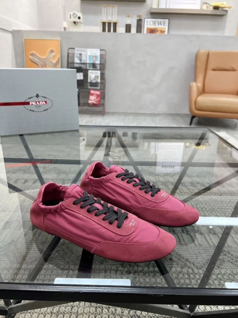 High fidelity Prada Low Shoes