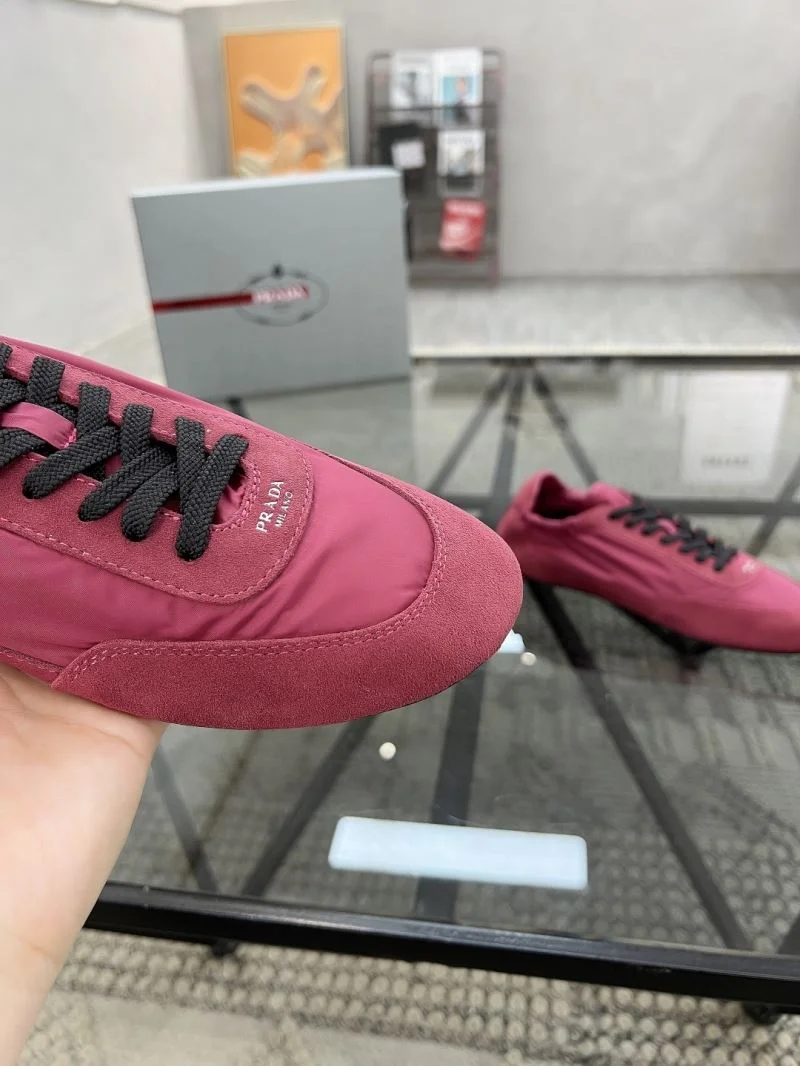 High fidelity Prada Low Shoes