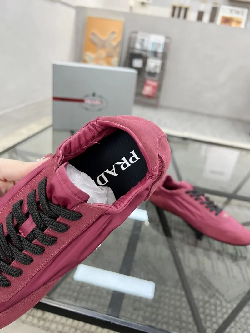 High fidelity Prada Low Shoes