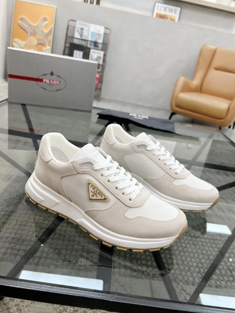 Top match Prada Low Shoes