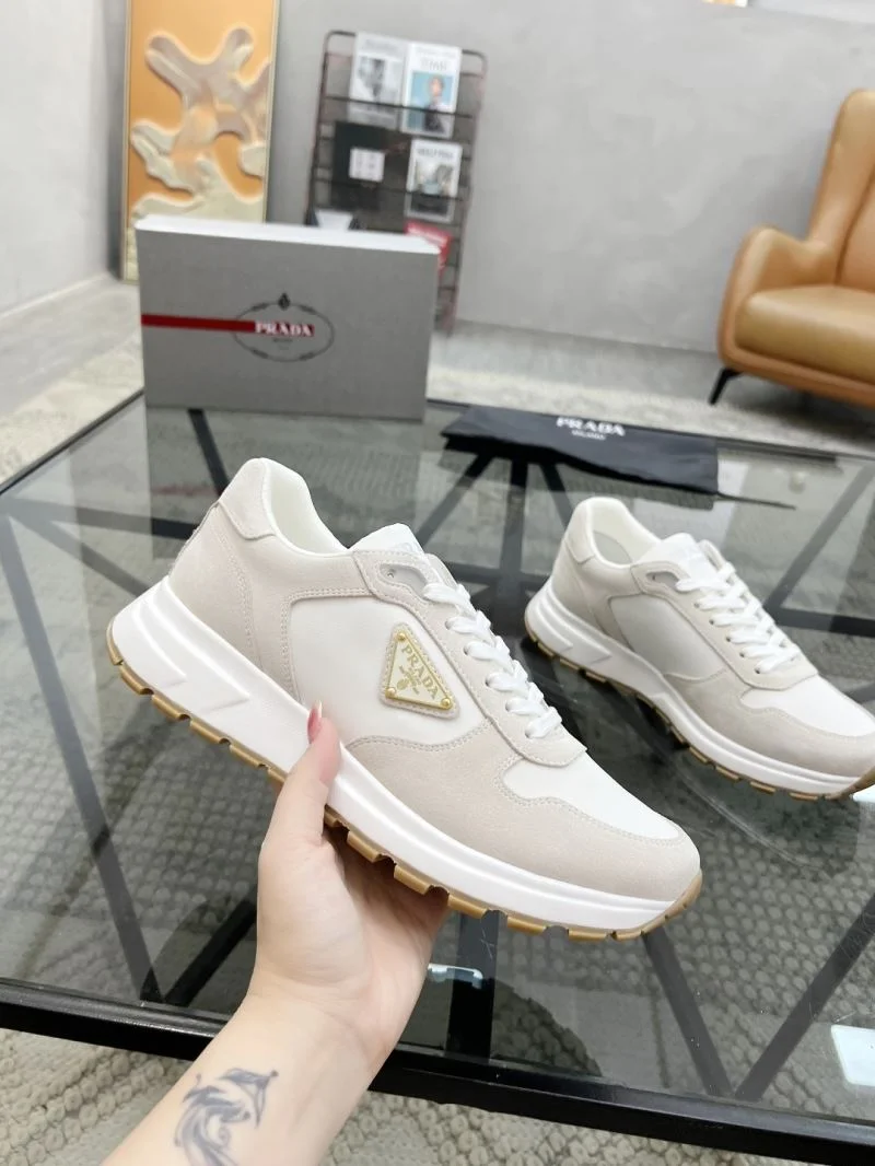 Top match Prada Low Shoes