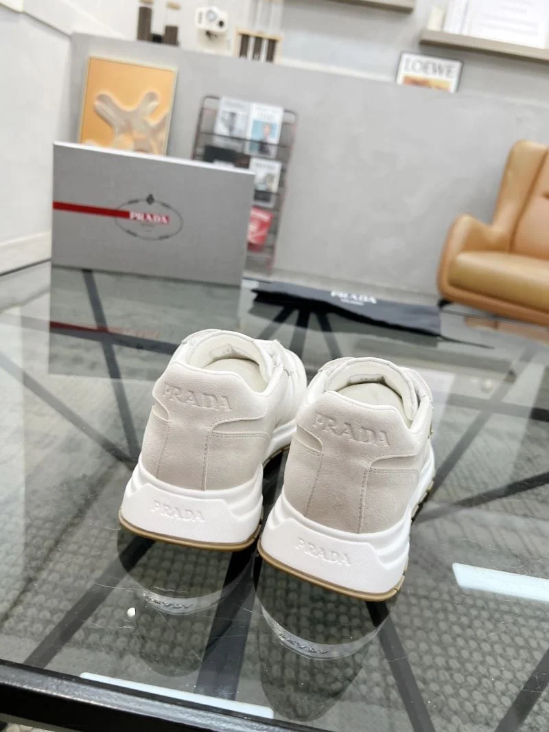 Top match Prada Low Shoes