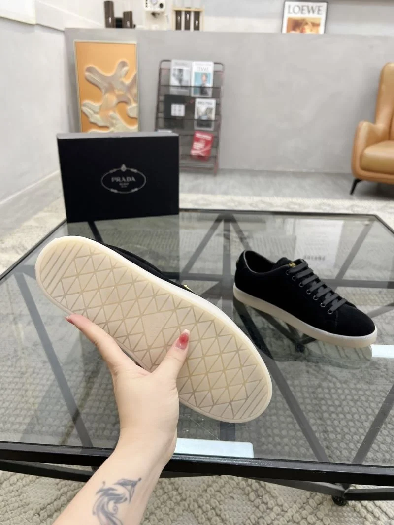 1:1 copy Prada Low Shoes