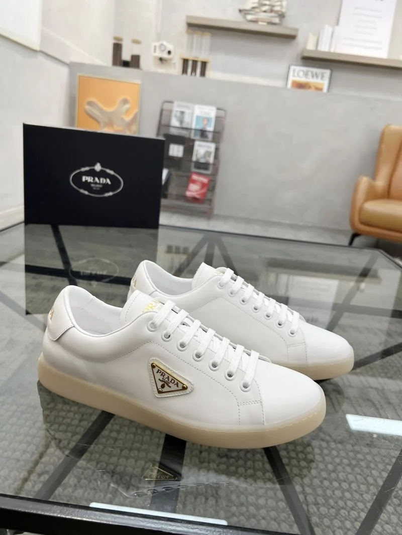 High fidelity Prada Low Shoes