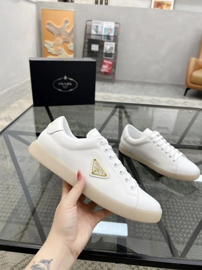 High fidelity Prada Low Shoes