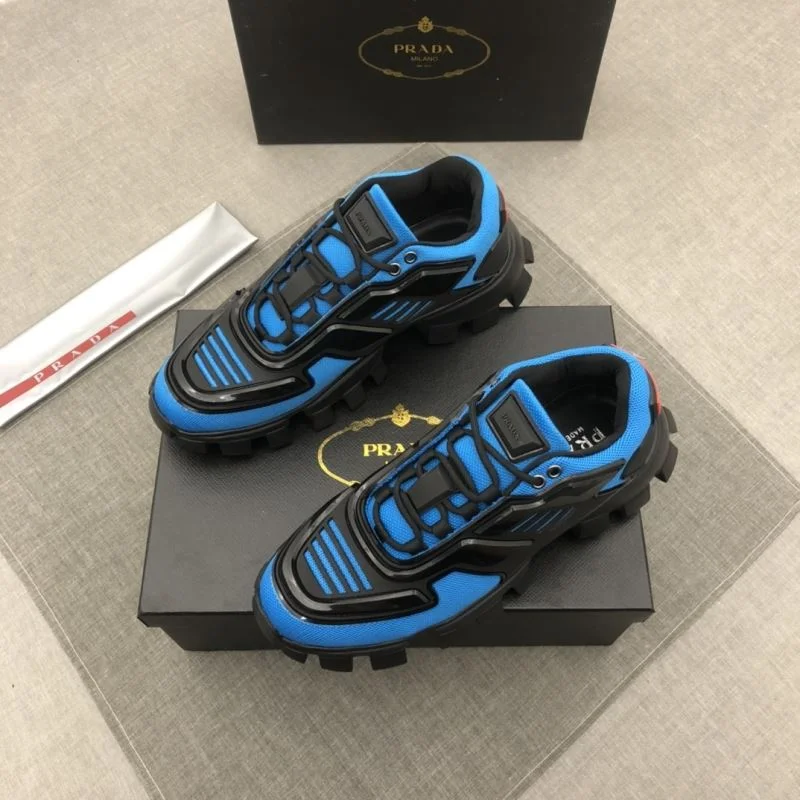 Top match Prada Low Shoes