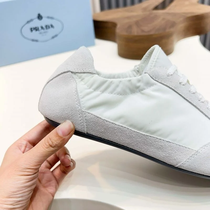 Bargain Prada Low Shoes