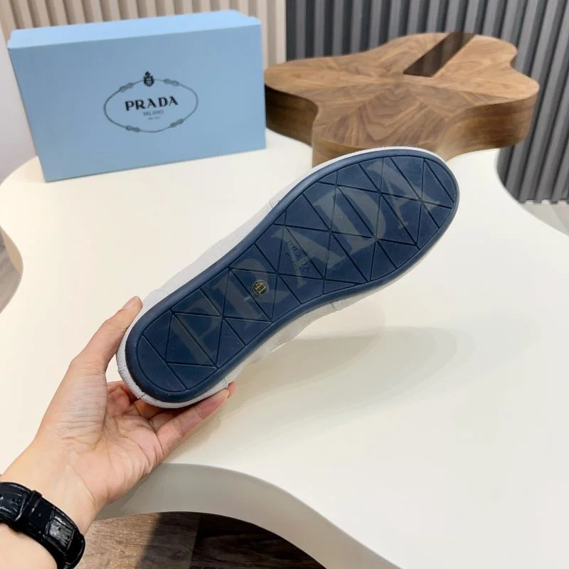 Bargain Prada Low Shoes