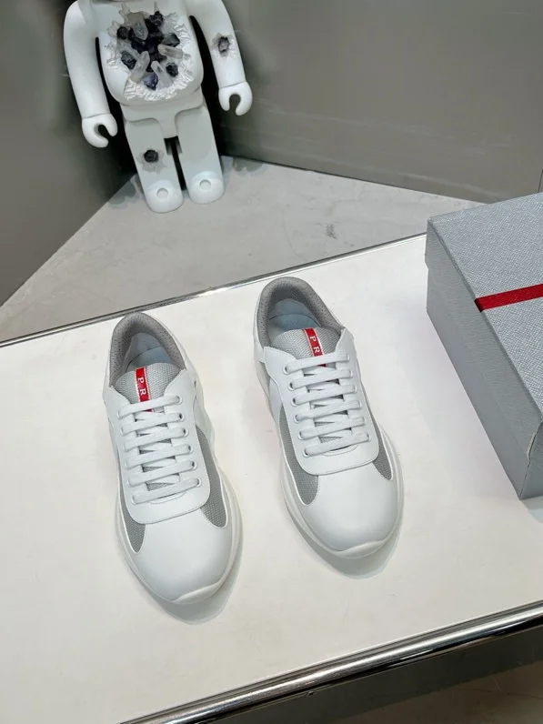 High accuracy Prada Low Shoes