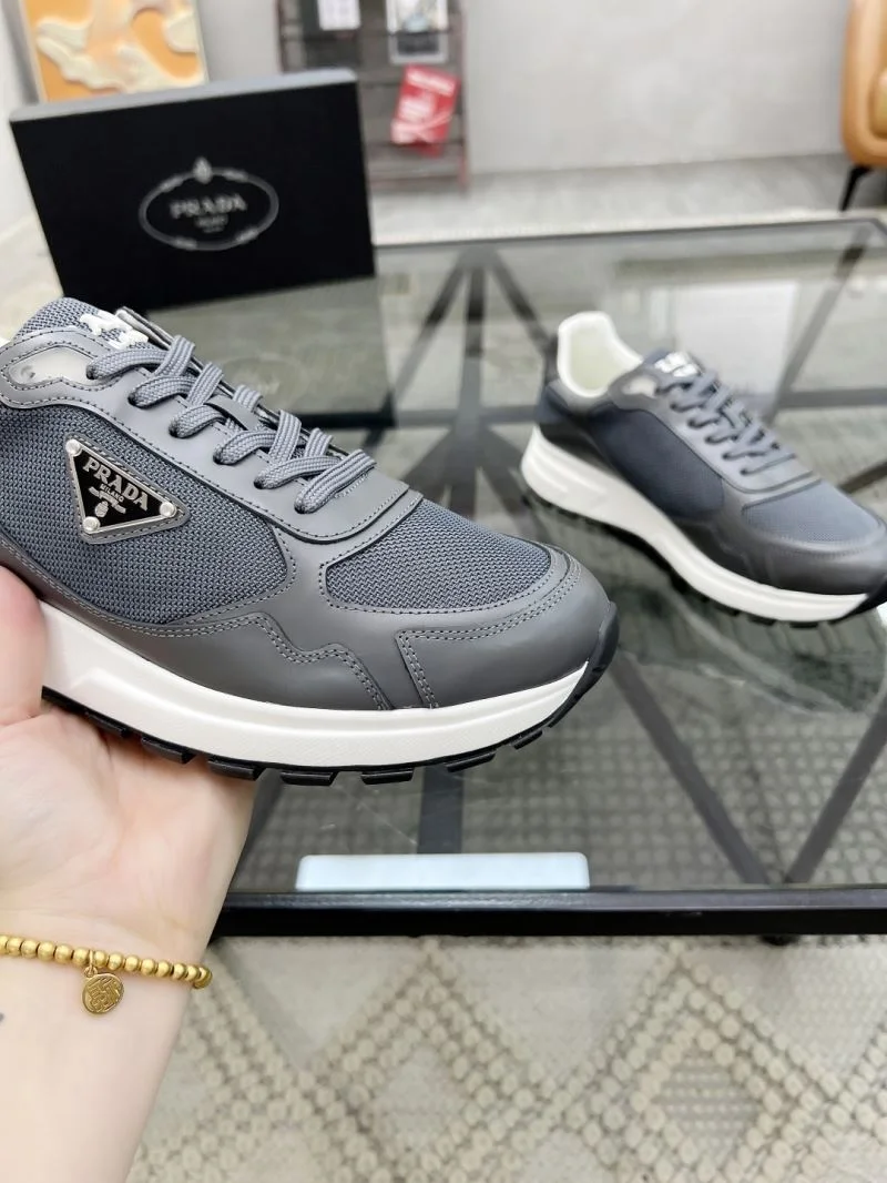 Mirror quality Prada Low Shoes