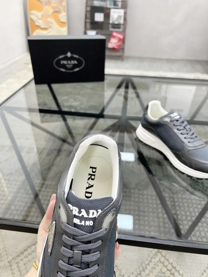 Mirror quality Prada Low Shoes