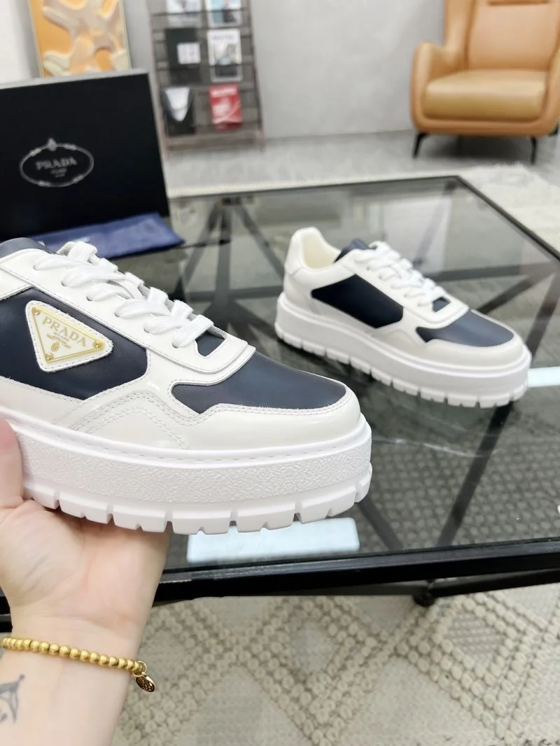 Bargain Prada Low Shoes