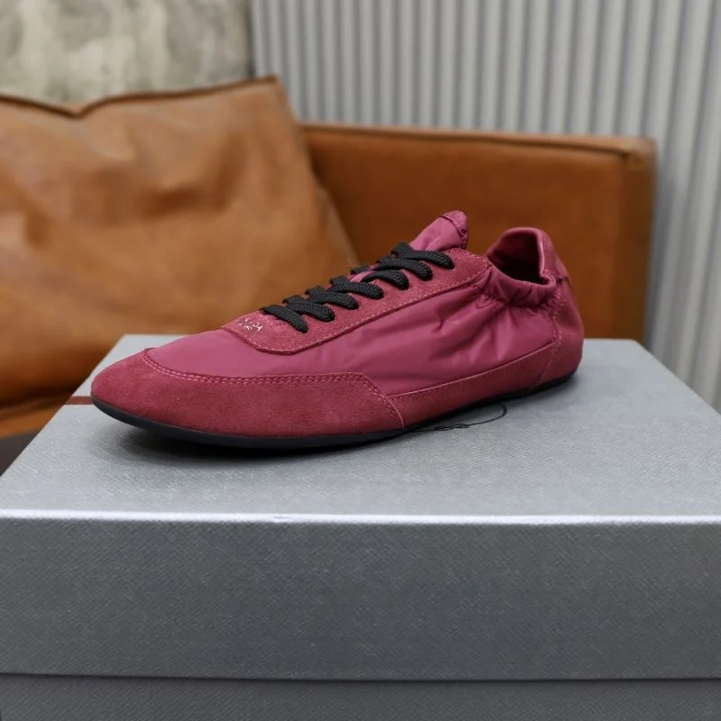 High fidelity Prada Low Shoes