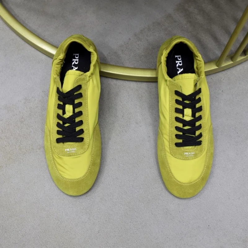 Mirror quality Prada Low Shoes