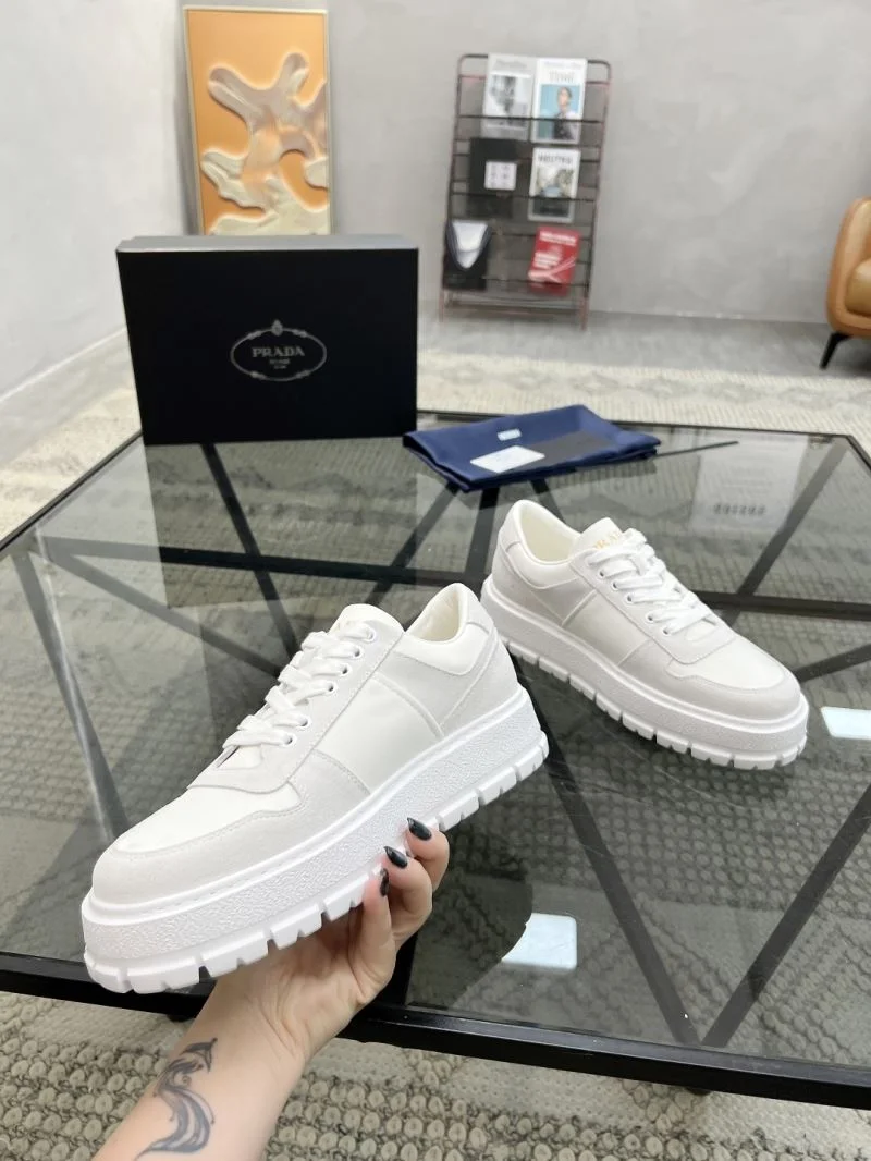Bargain Prada Low Shoes