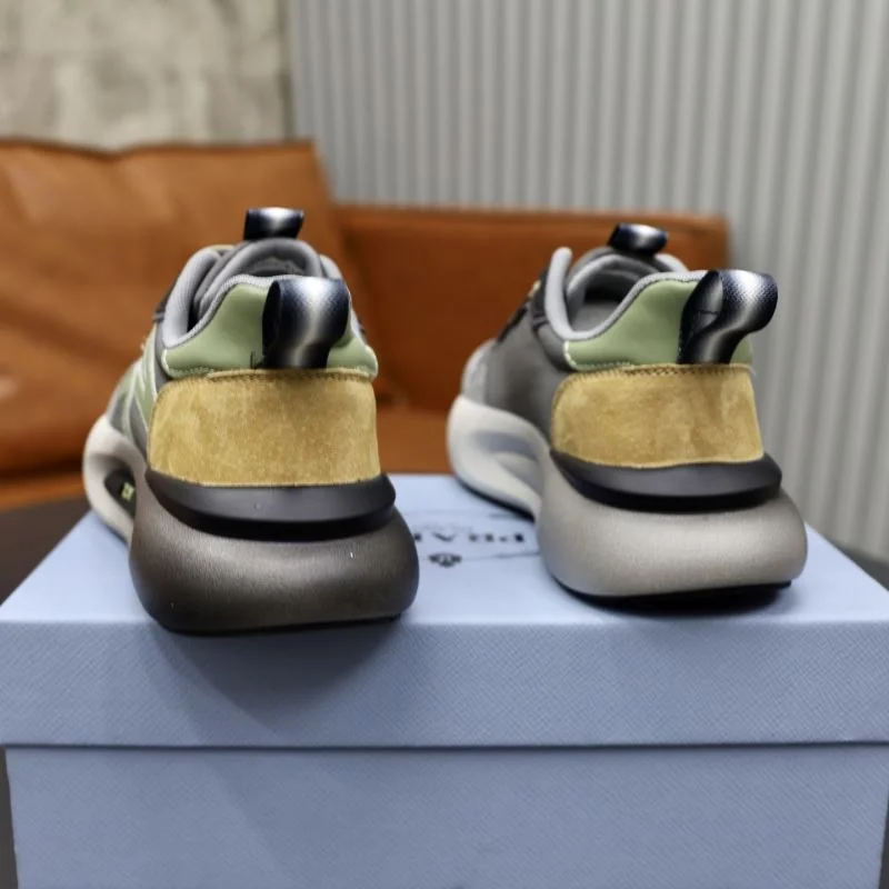 High accuracy Prada Low Shoes
