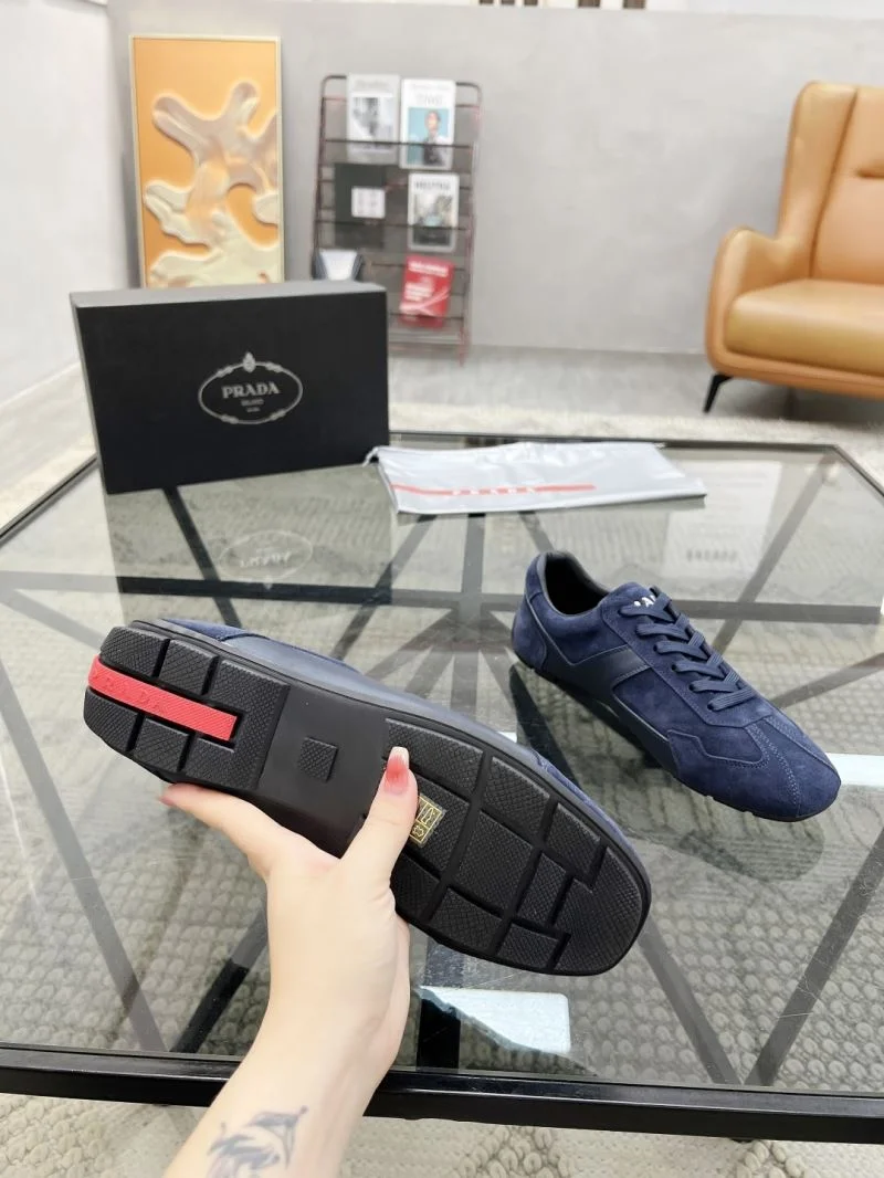 Top match Prada Low Shoes