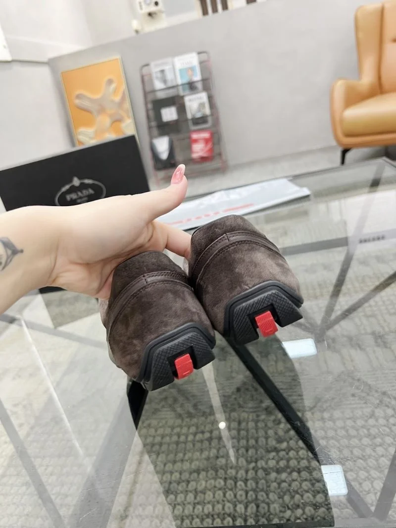 Inexpensive Prada Low Shoes