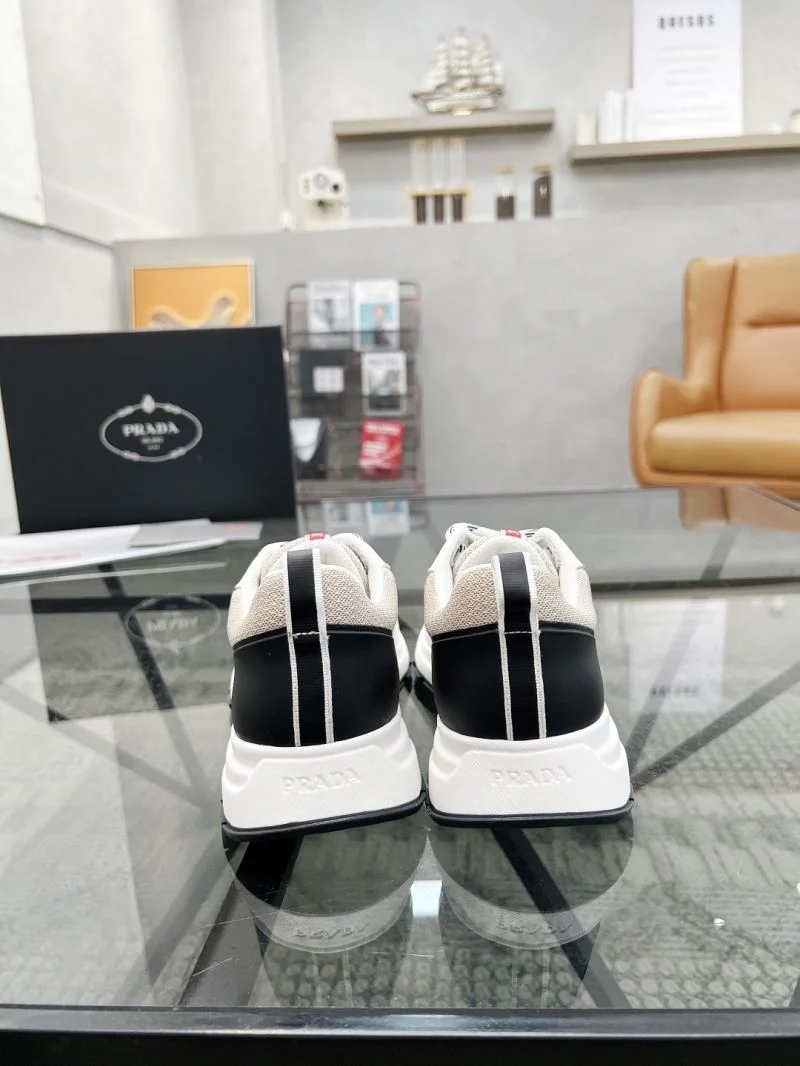 Exact replica Prada Low Shoes