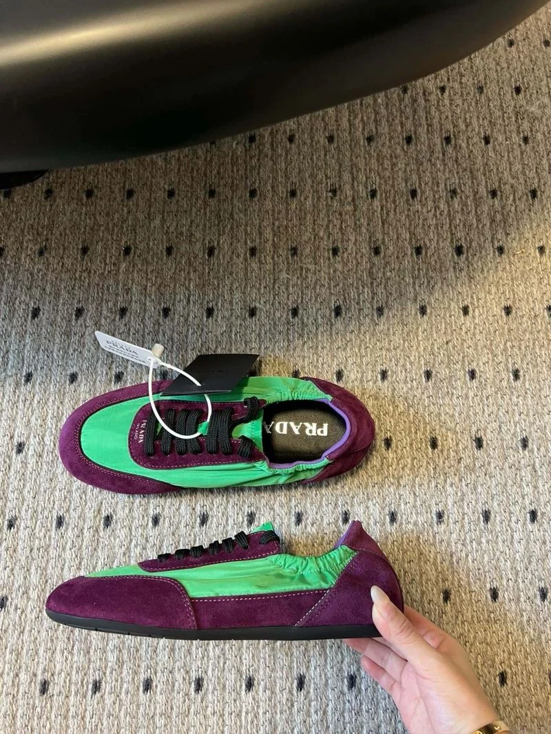 Cut-rate Prada Low Shoes