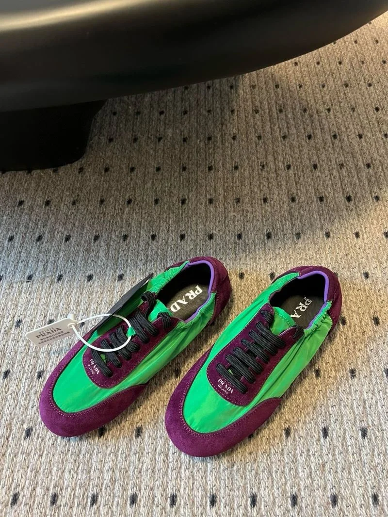 Cut-rate Prada Low Shoes
