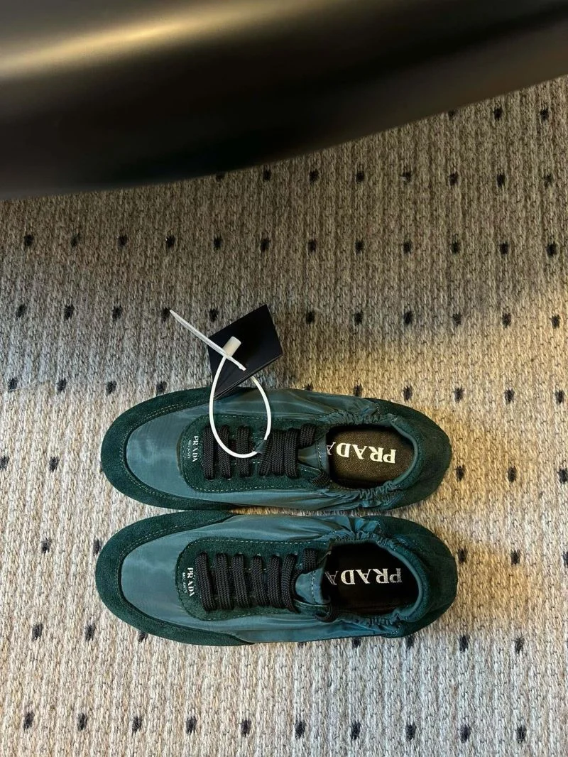 Brand-original Prada Low Shoes