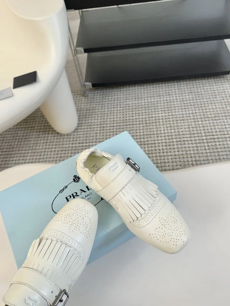 Inexpensive Prada Low Shoes