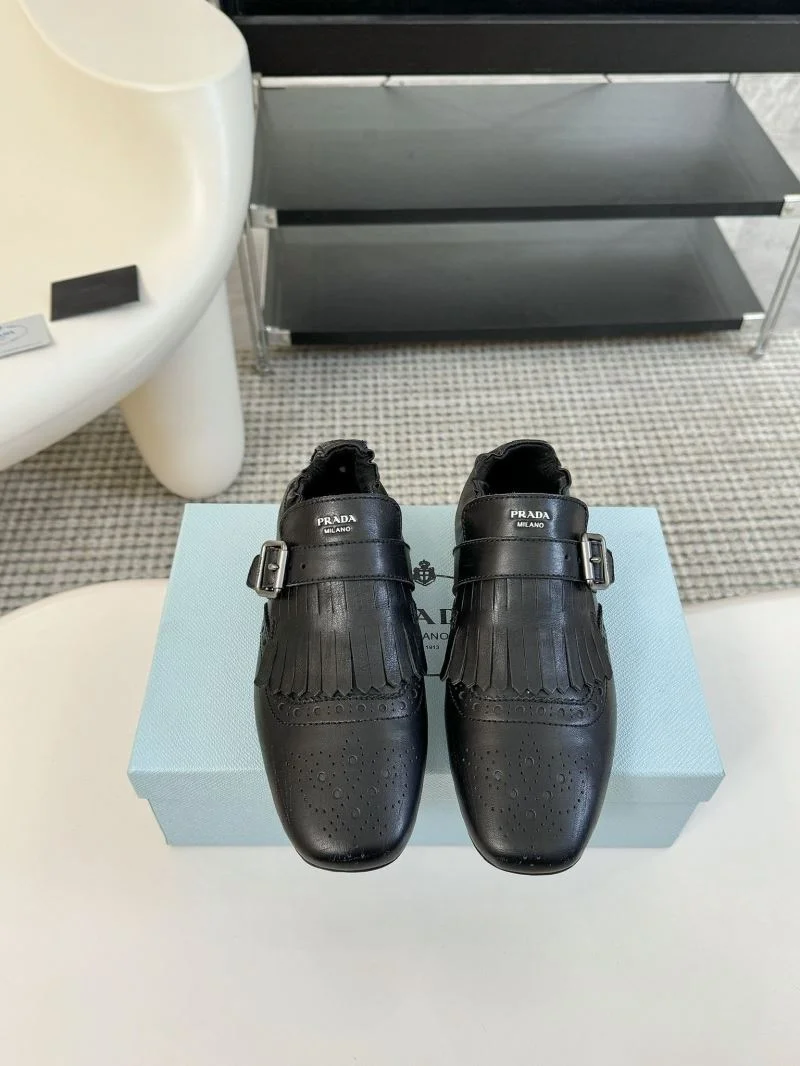 Prada Low Shoes