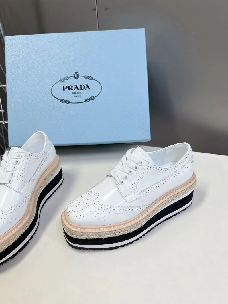 Mirror quality Prada Low Shoes