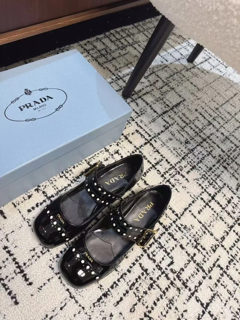 1:1 copy Prada Low Shoes